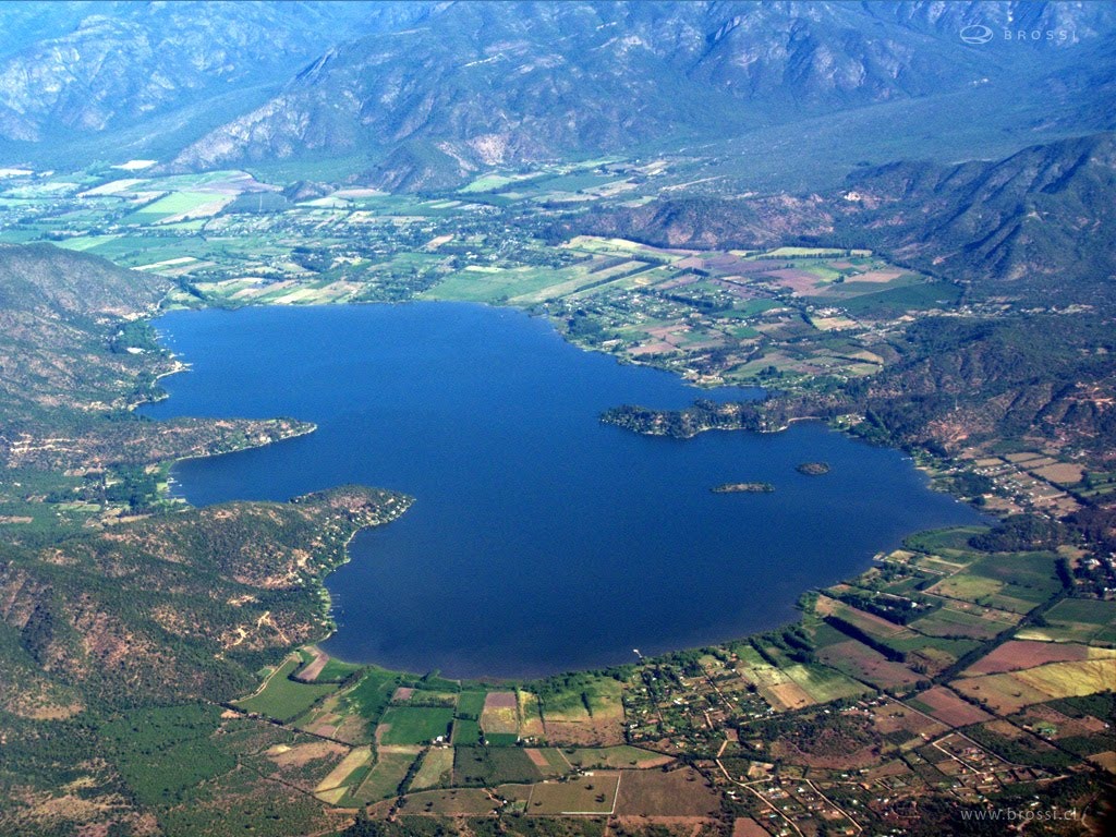 Aculeo Lagoon – Pomaire and Maipo Valley Chile