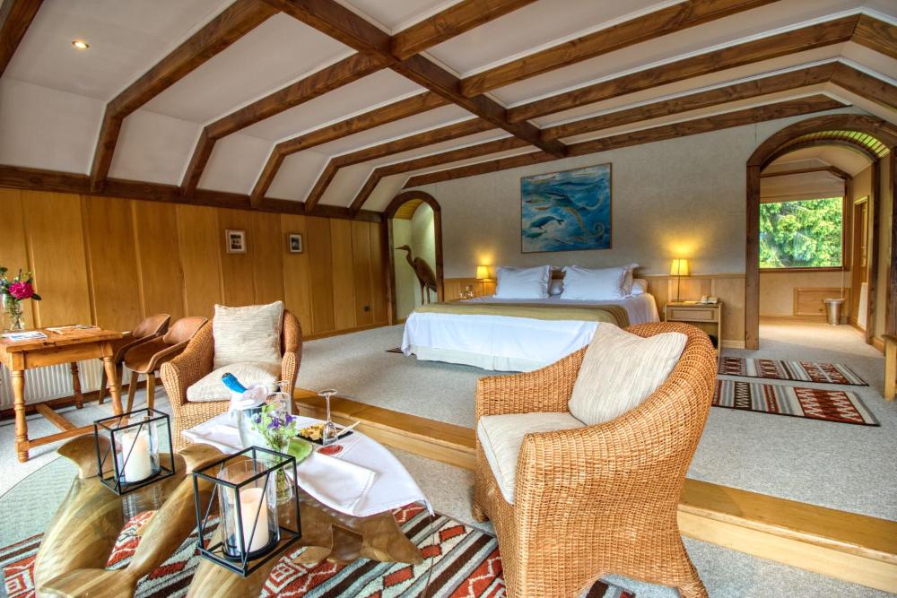 Hotel Lodge & Spa Termas de Puyuhuapi - Información, Tarifas y Reservas