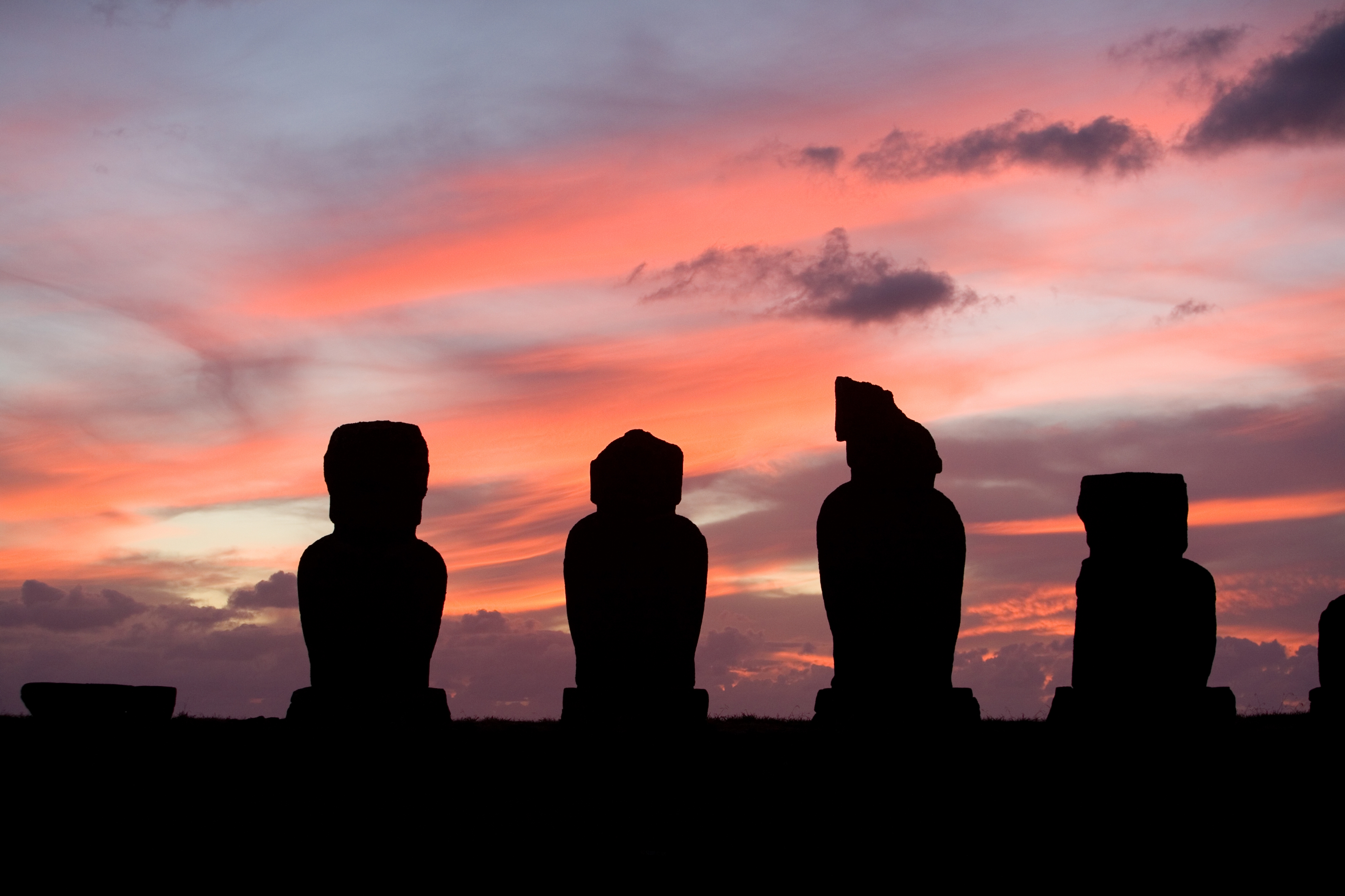 Chile Tours : Isla de Pascua o Rapa Nui, Viajes y Turismo