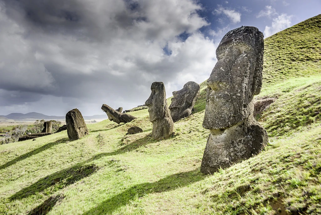 Te Moai Circuit Easter Island